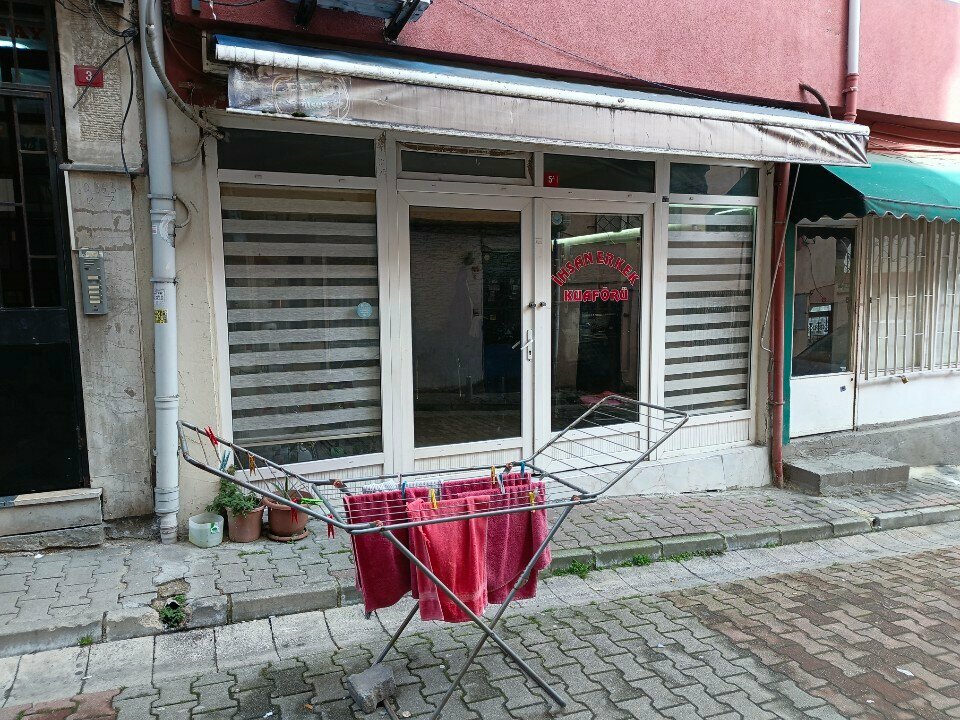 Berberler İhsan Erkek Kuaförü, İstanbul, foto