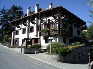 Hotel Terme (Lombardy, Sondrio, Via Martinelli, 6), otel  Bormio'dan