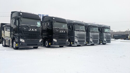 Kamyonların onarımı GTS Service, Çeliabinskaya oblastı, foto