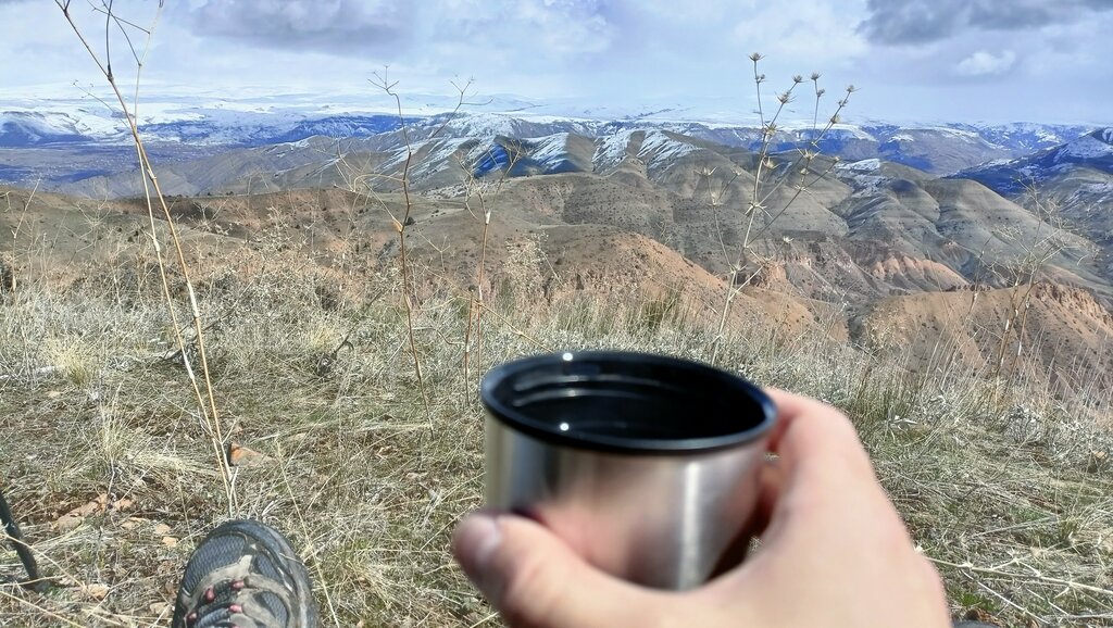 Dağ zirvesi Qarasnasar, Ararat, foto