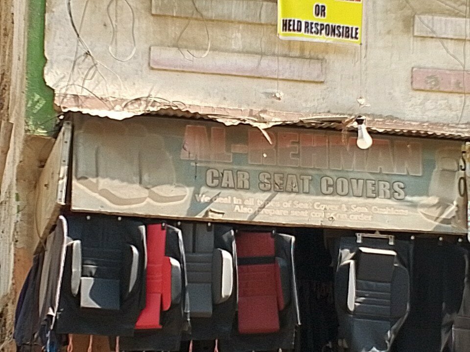 Araba koltukları Al Rahman, Karaçi, foto