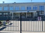 College of shipbuilding and applied technologies (Kronshtadtskaya Street No:15), yüksekokul  Saint‑Petersburg'dan