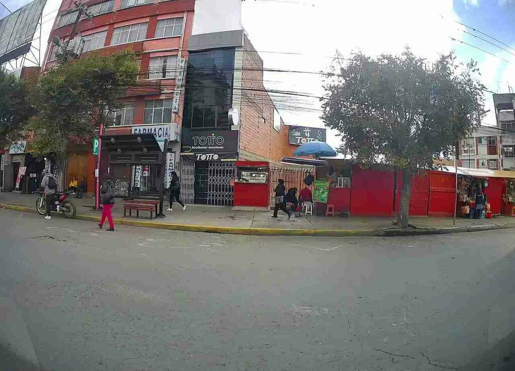 Toplu taşıma durağı Pumakatari, La Paz, foto