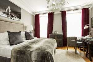 Hotel St. Peterburg (Tallinn, Rataskaevu street, 7), otel  Tallin'den