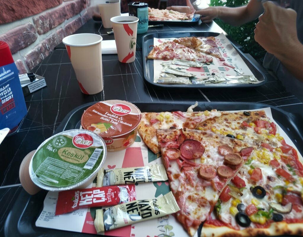 Pizzacılar Sun Brothers Sınırsız Pizza, Talas, foto