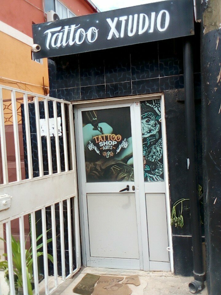Kablo firmaları Tattoo Xtudio, Loanda, foto