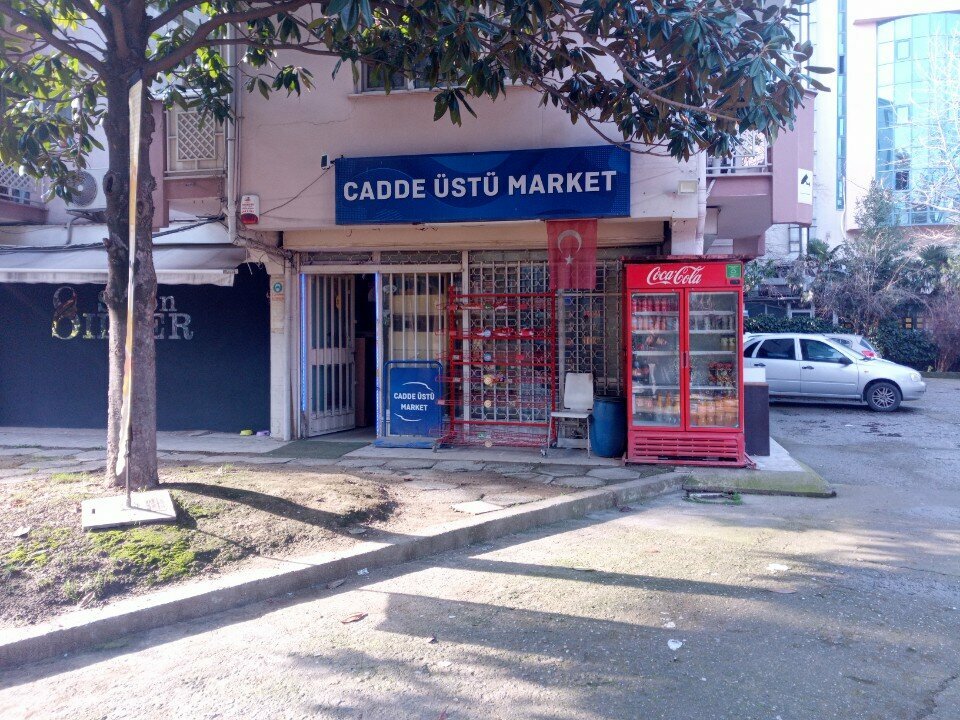 Alkollü içecekler Cadde 6 Market, Bursa, foto