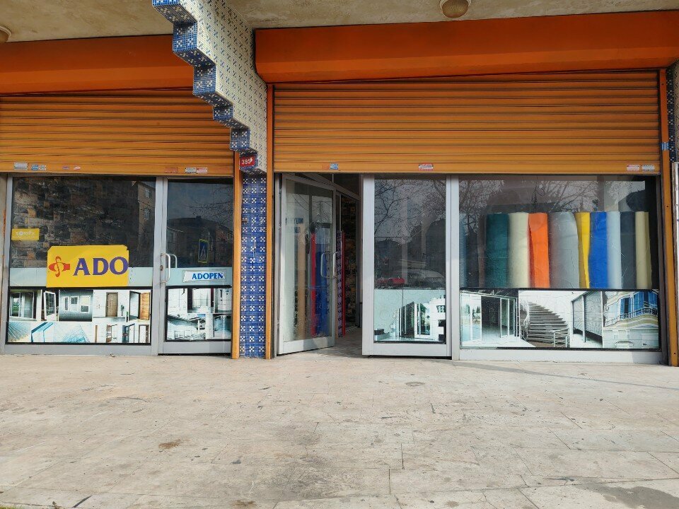 Çerçeve ve çadır yapıları Europa Branda, İstanbul, foto