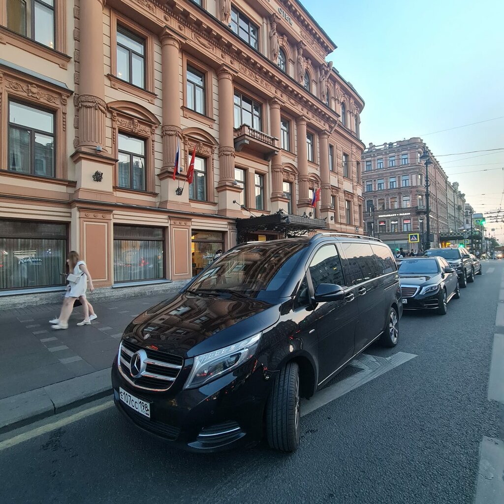 Otobüs taşımacılığı Romanski Transport Company, Saint‑Petersburg, foto