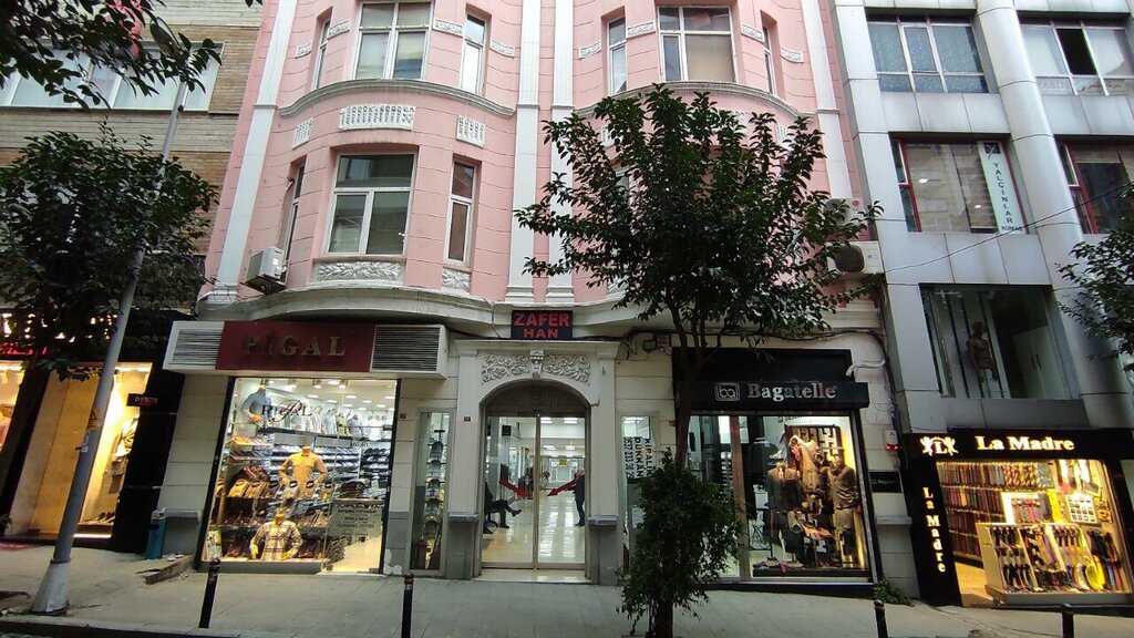 Toptan giyim Lief Horsens-Imad, İstanbul, foto