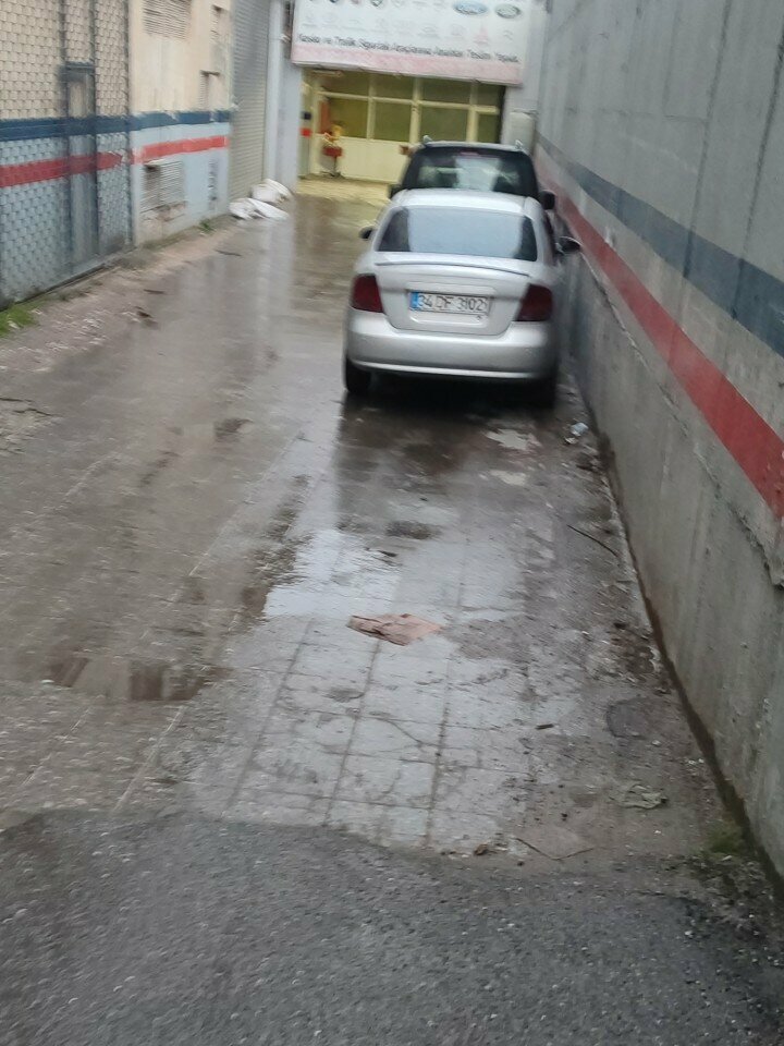 Otomobil servisi Özce Oto Özel Servis, İstanbul, foto