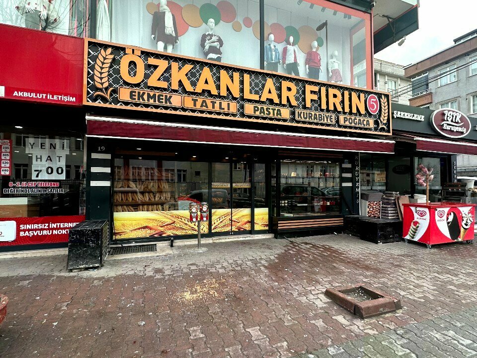 Ekmek fırını Özkanlar Fırın, İstanbul, foto
