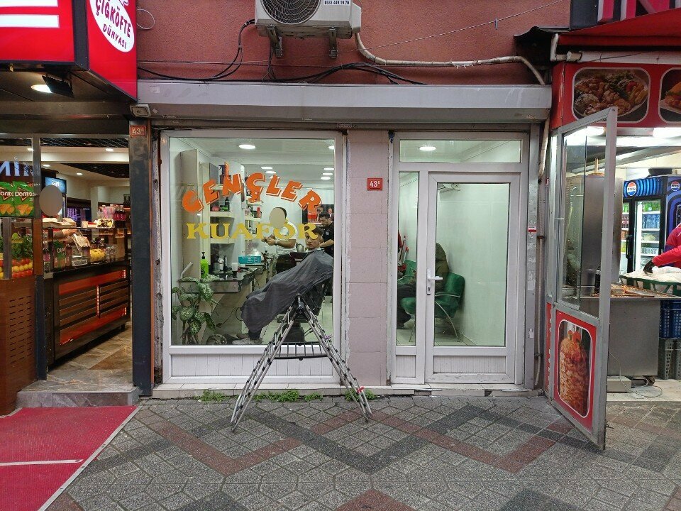 Berberler Gençler Erkek Kuaförü, İstanbul, foto