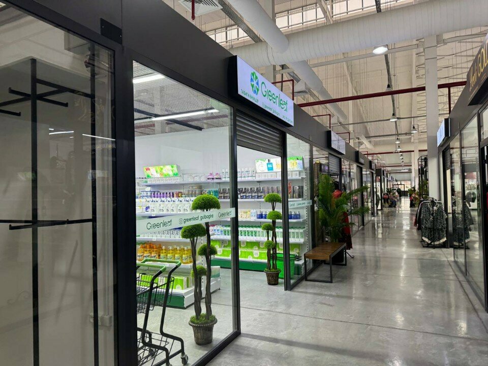 Besin takviyesi, aktariye Greenleaf, Çimkent (Şımkent), foto