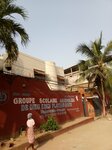 Assemblies of God Eden Plateau Dokui School Group (Abidjan, Cocody, Quartier de la Sideci Zoo, Rue L80), kurs  Abican'dan