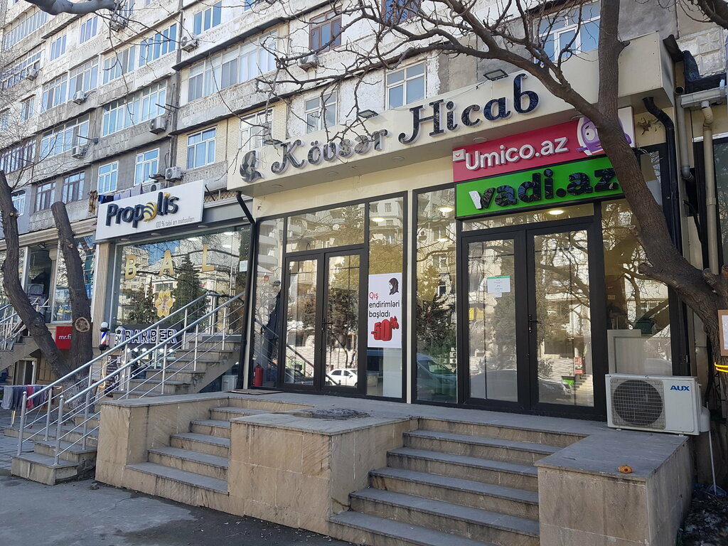 Giyim mağazası Kövsər Hicab, Bakü, foto