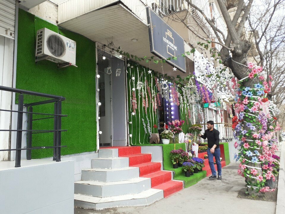 Kozmetik ve parfümeri mağazaları Lous Perfume, Bakü, foto