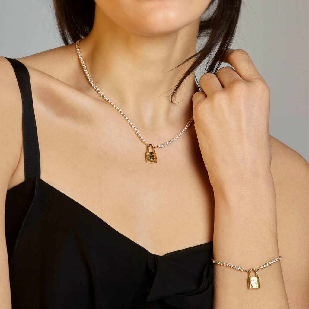 Mücevherler Willy Jhons, Lima, foto