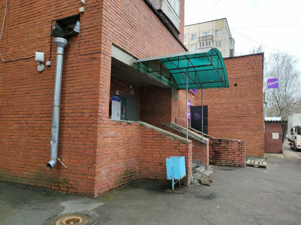 Bina, site yönetimi TSZh Lunacharskogo 112, Saint‑Petersburg, foto