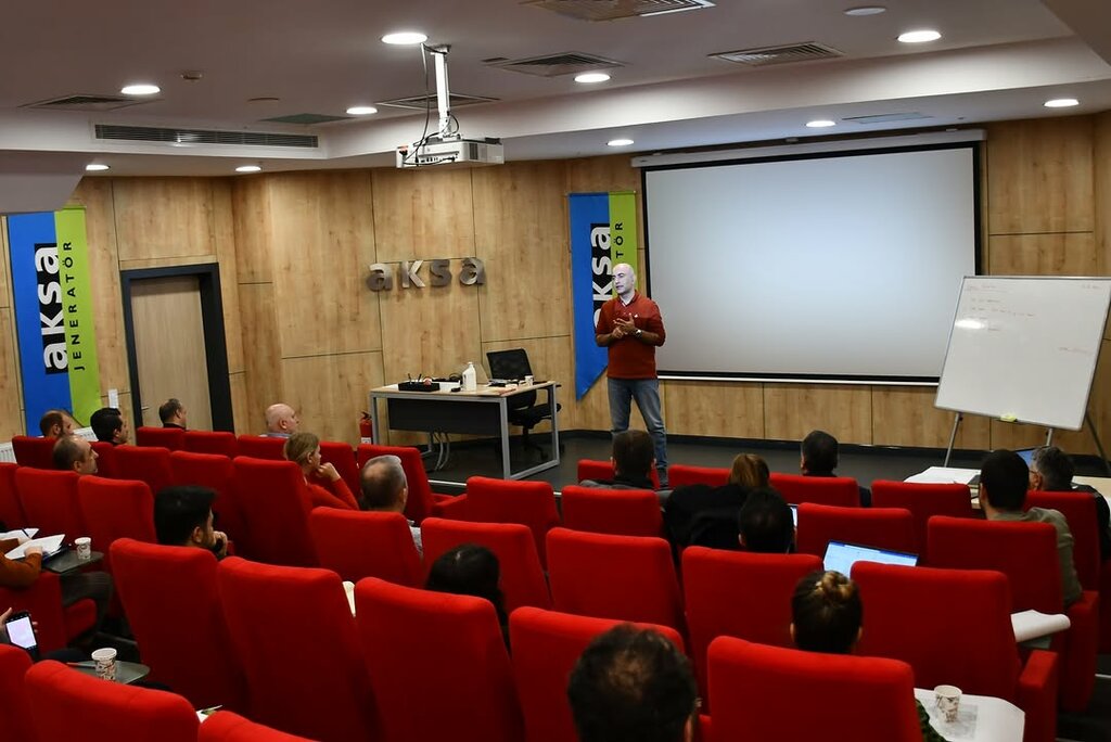 Enerji ekipmanı firmaları Aksa Power Generation FZE, Dubai, foto