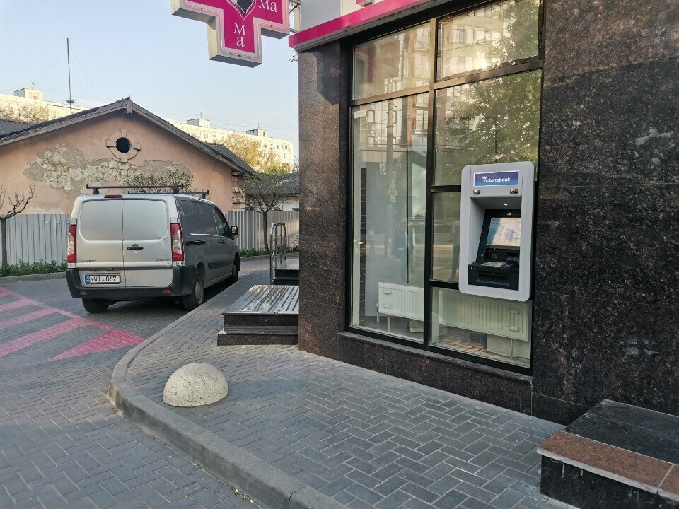 ATM'ler Victoriabank, Kişinev, foto