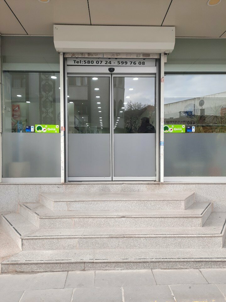 Özel ağız ve diş sağlığı klinikleri ve muayenehaneleri Özel International Dental, İstanbul, foto