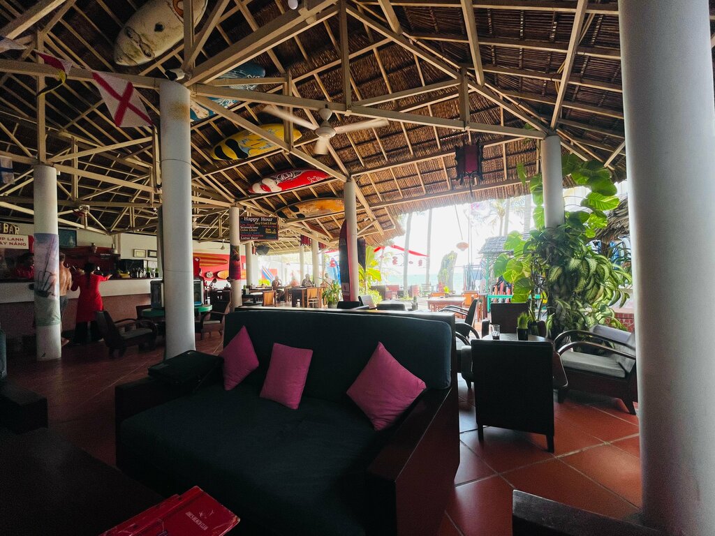 Kafe Surfing Bird’s WOK, Phan Thiet, foto