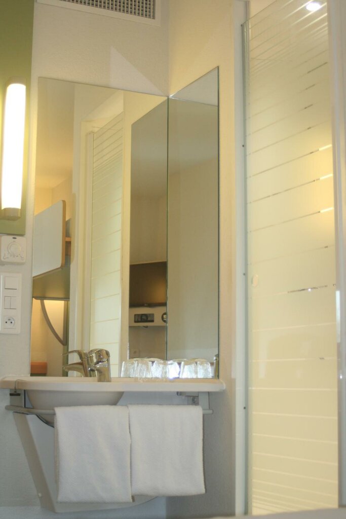 Otel Ibis budget Niort Est La Crèche, , foto
