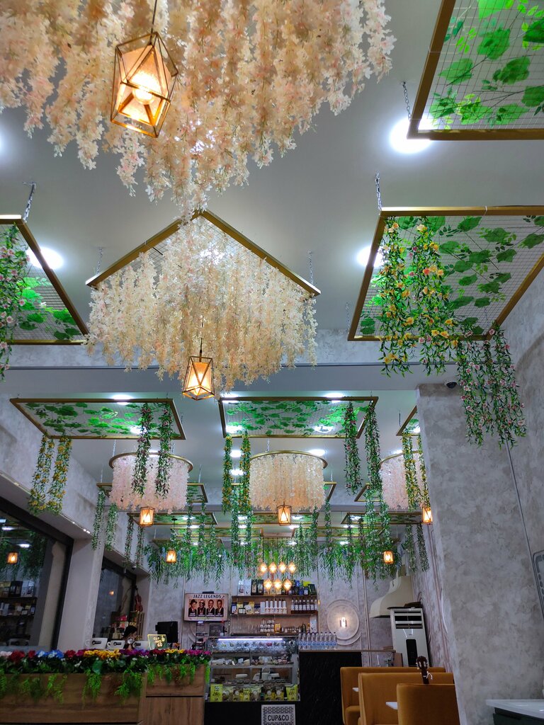 Kahve dükkanları Cup&Co, Nemengan, foto