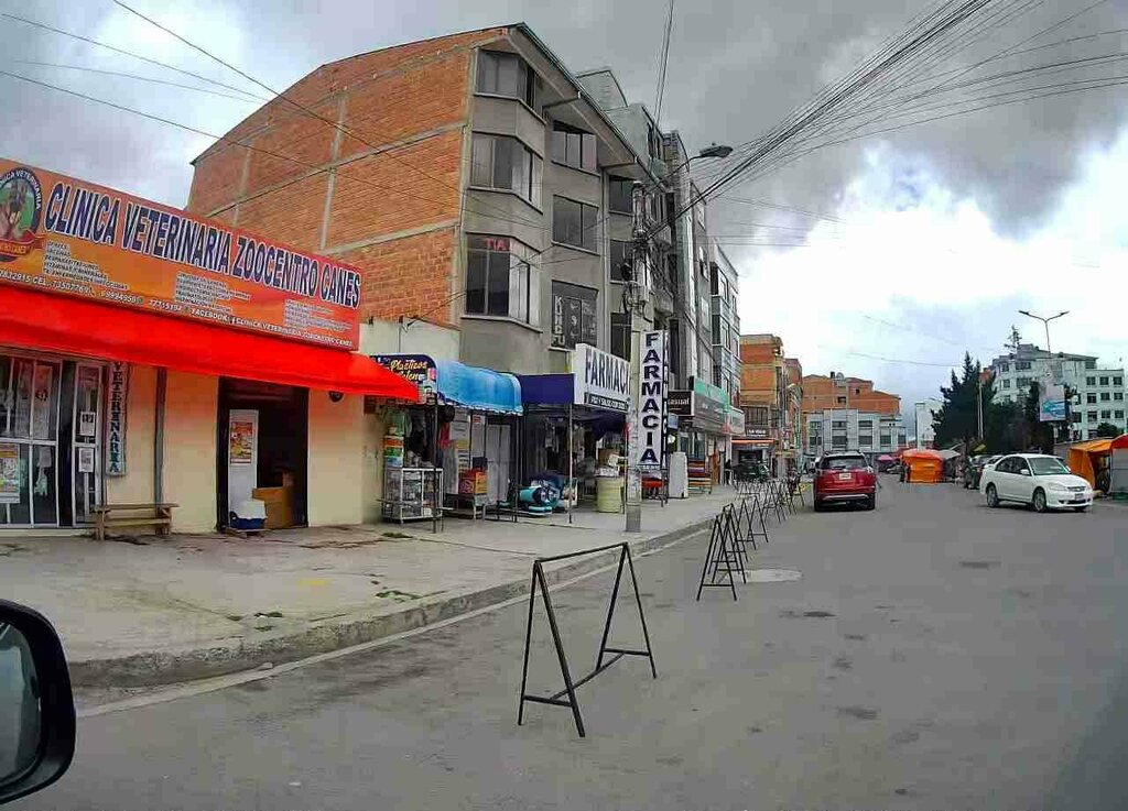 Veteriner klinikleri Clinica Veterinaria Zoocentro Canes, El Alto, foto