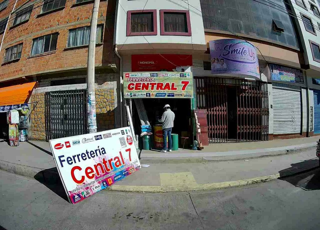 Yapı mağazası Ferreteria Central 7, El Alto, foto