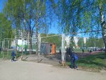 Футбольное поле (Republic of Mordovia, Saransk, zhiloy rayon Khimmash, 2A mikrorayon), stadyum  Saransk'tan