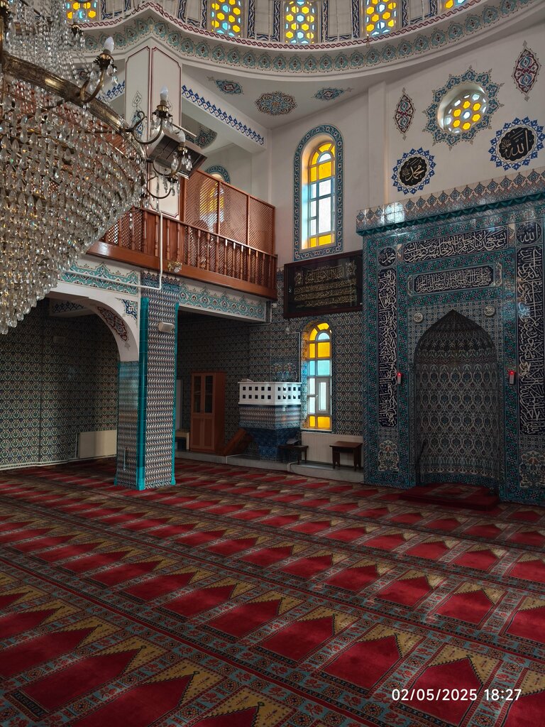 Cami Acısu Cami, Kartepe, foto