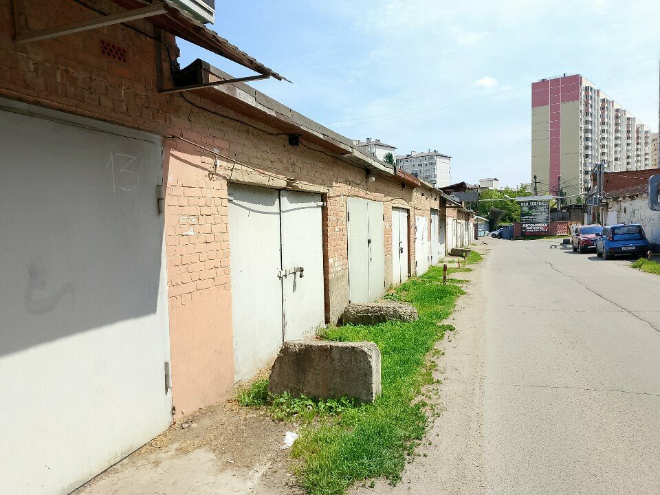 Garajlar Gsk № 79 Karasunskogo okruga, Krasnodar, foto