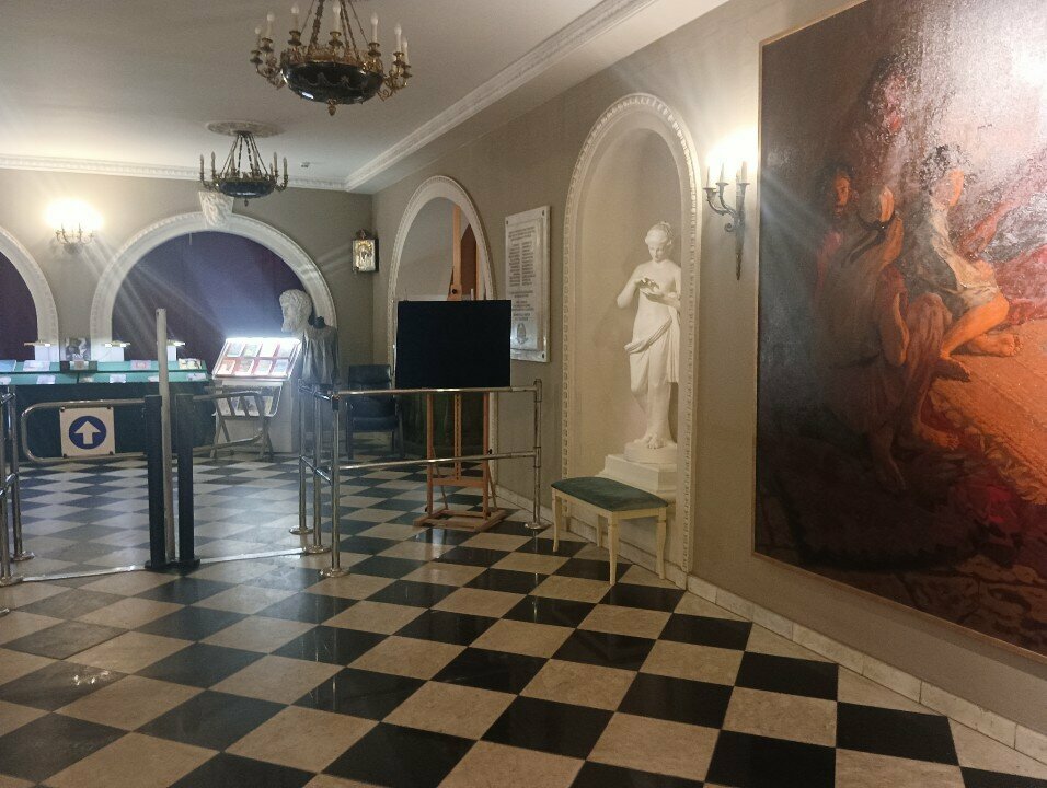 Eğitim altyapısı РАЖВиЗ Ильи Глазунова, Факультет скульптуры, Moskova, foto