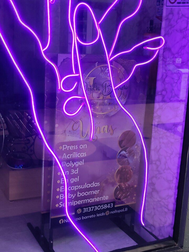 Manikür-pedikür Leidis Barreto, Medellin, foto