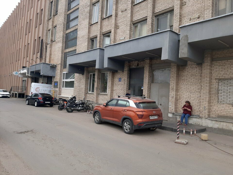 Elektrik ürünleri Nevskiye resursy, Saint‑Petersburg, foto