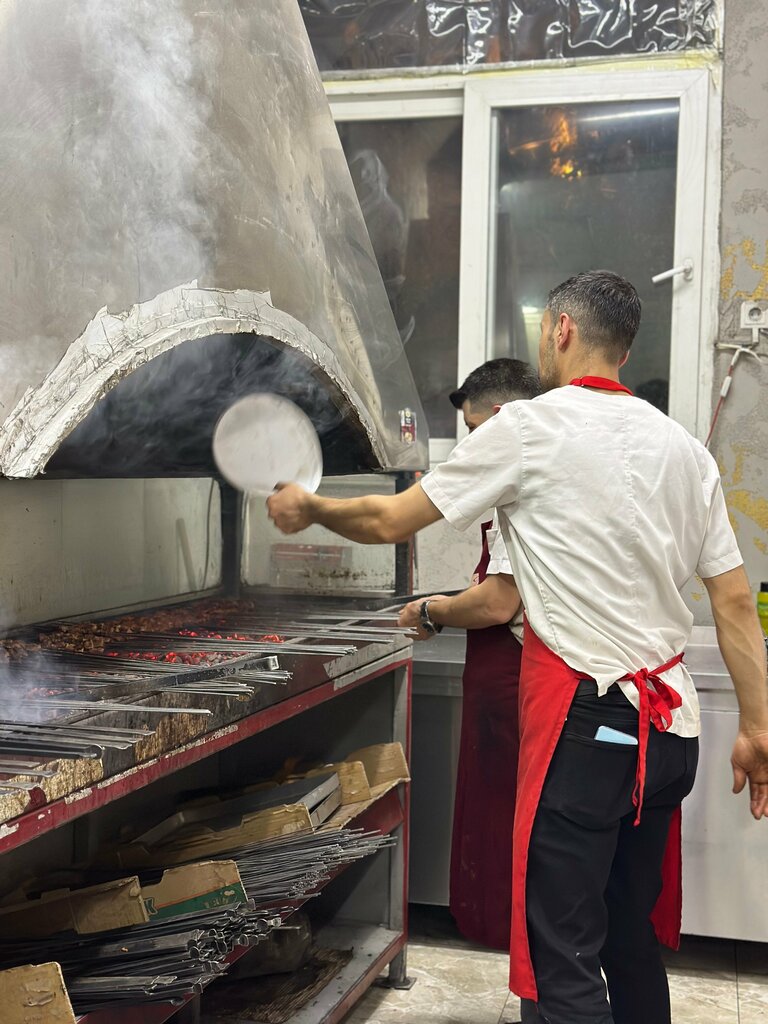Restoran Ciğerin Efendisi, İstanbul, foto