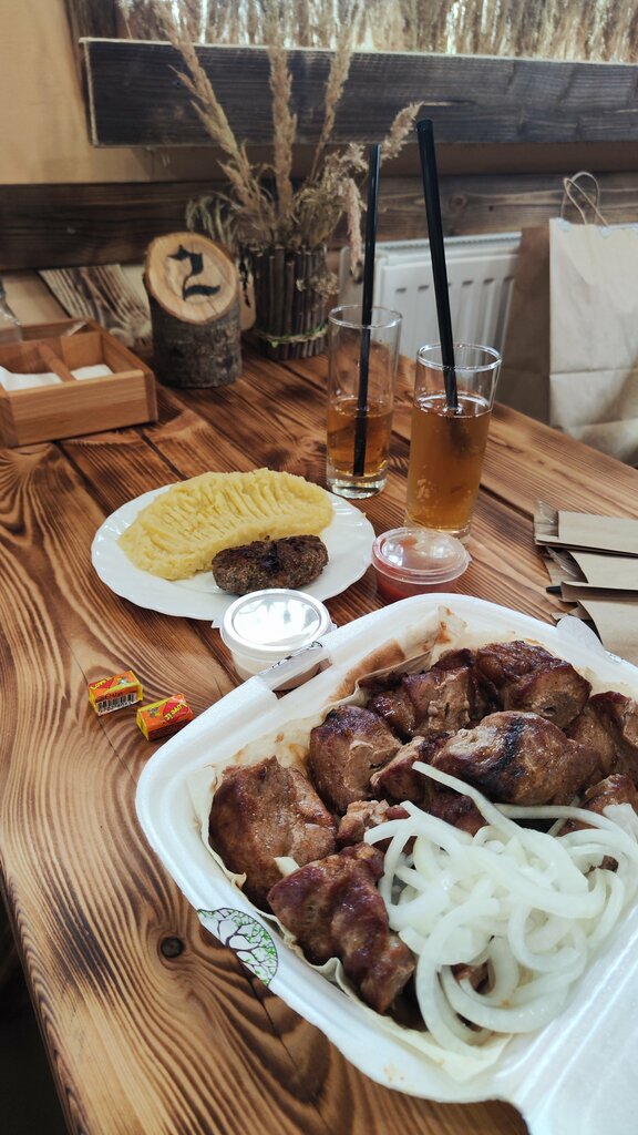 Kafe Шашлык у Лешего, Kaliningradskaya oblastı, foto