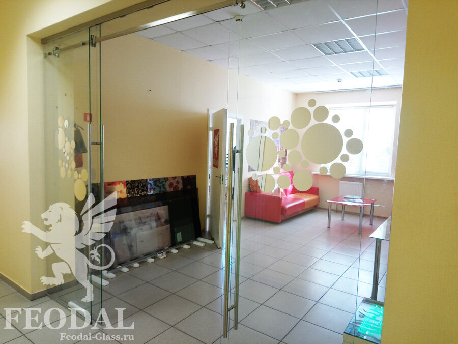 Cam ve cam ürün üreticisi Feodal Glass, Rostov‑na‑Donu, foto