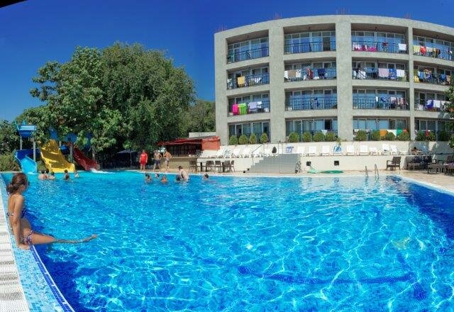 Yaz kampı Serdika, Altın Kumlar Tatil Tesisleri, foto