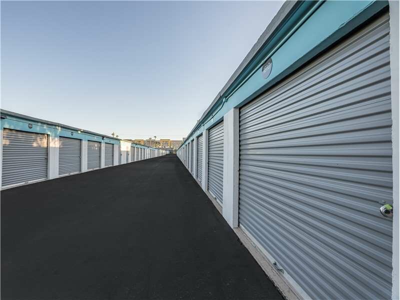 Tekne, kayık, yat Extra Space Storage, Tempe, foto