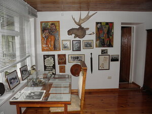 Dom-muzey Juliana Semenova (улица Победы No:7, посёлок Олива), museum  Kırım Cumhuriyeti'nden