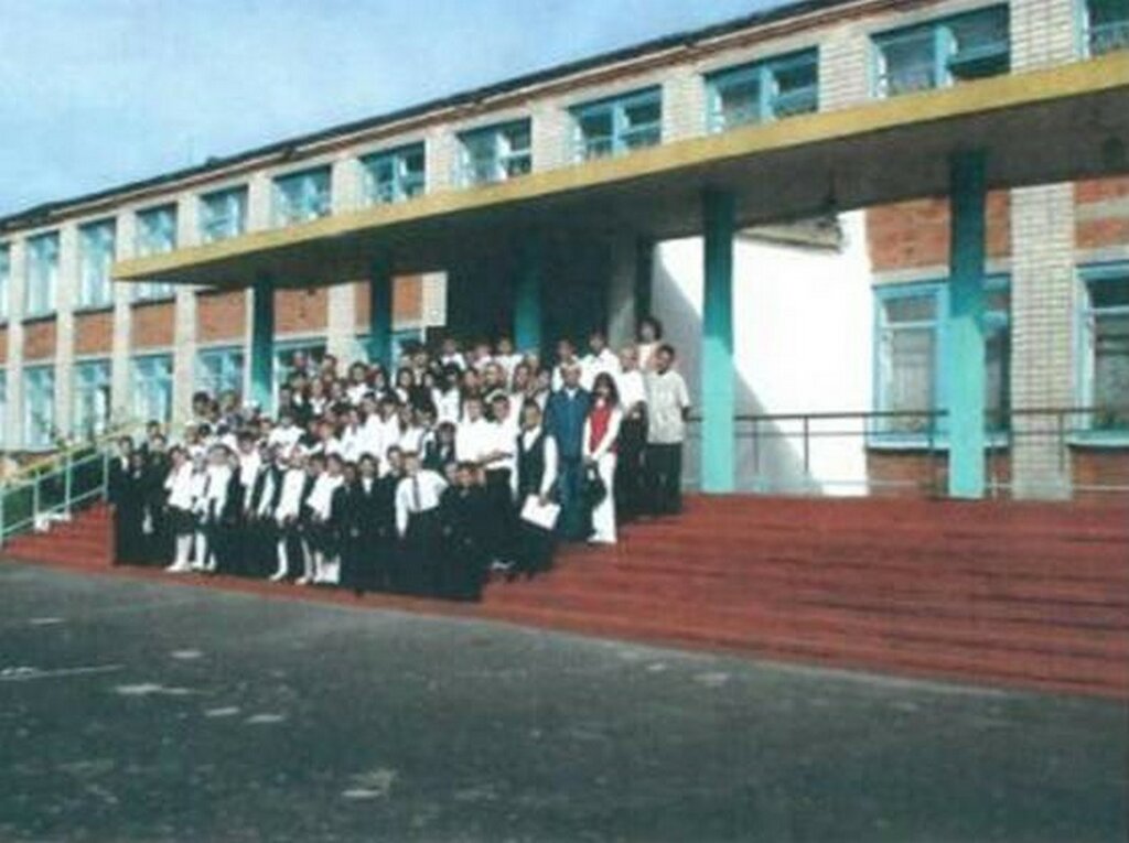 Ortaokul Munitsipalnoye byudzhetnoye obshcheobrazovatelnoye uchrezhdeniye Osnovnaya obshcheobrazovatelnaya Arkhangelskaya shkola, Belgorodskaya oblastı, foto