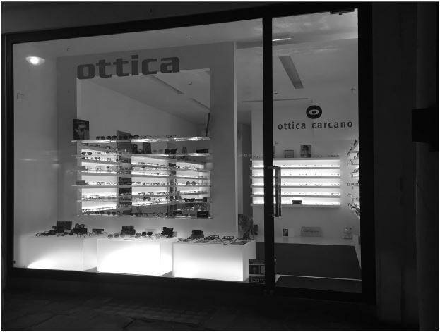 Optik cihazlar ve ekipmanlar Ottica Carcano, Lombardiya, foto