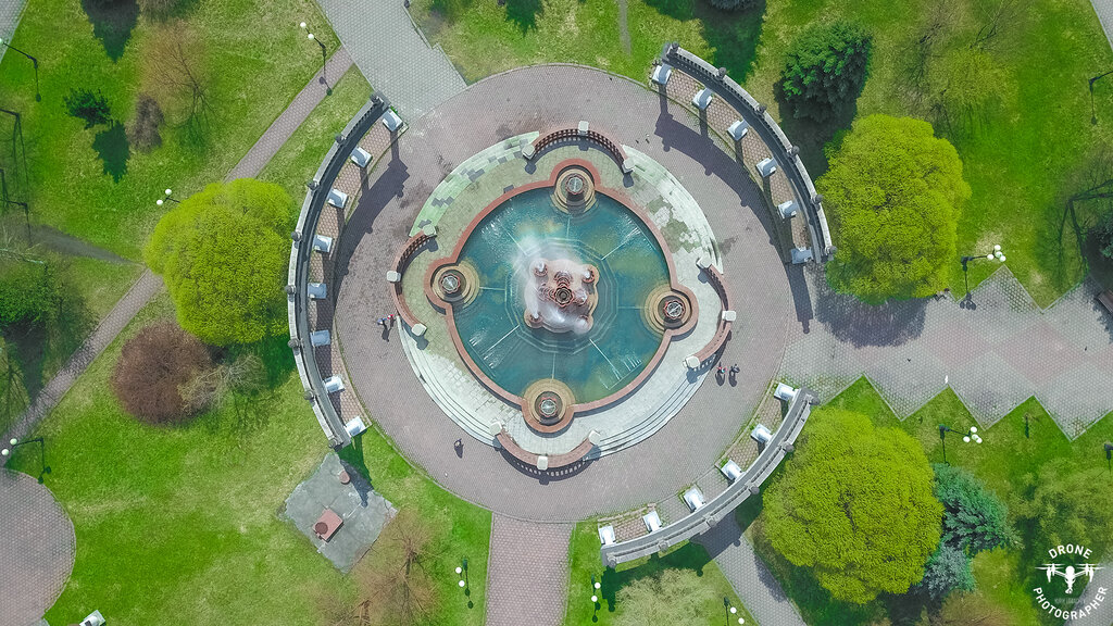 Çeşme Fountain, Novokuznetsk, foto