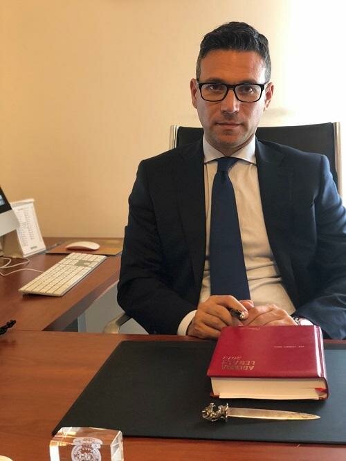Hukuk büroları Адвокат юридической фирмы Касимиро Нигро, Parma, foto