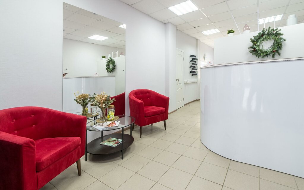 Manikür-pedikür Krasnyj kvadrat, Nijni Novgorod, foto