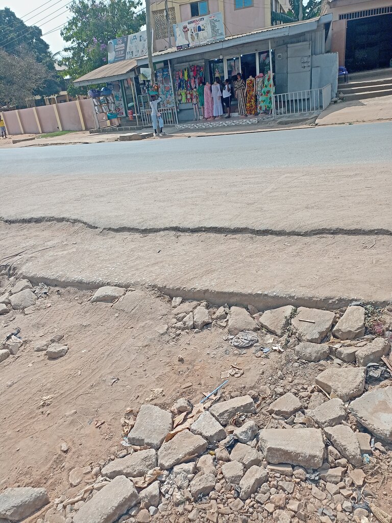 Giyim mağazası Goshen City Styles, Dünya, foto