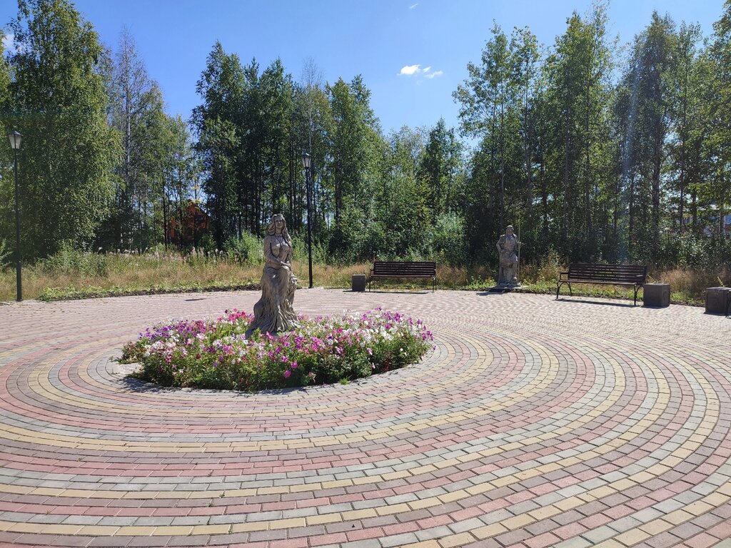 Park, sokak heykeli Тулум, Permski krayı, foto